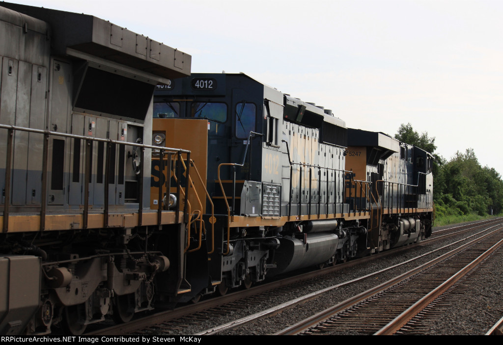 CSX 4012